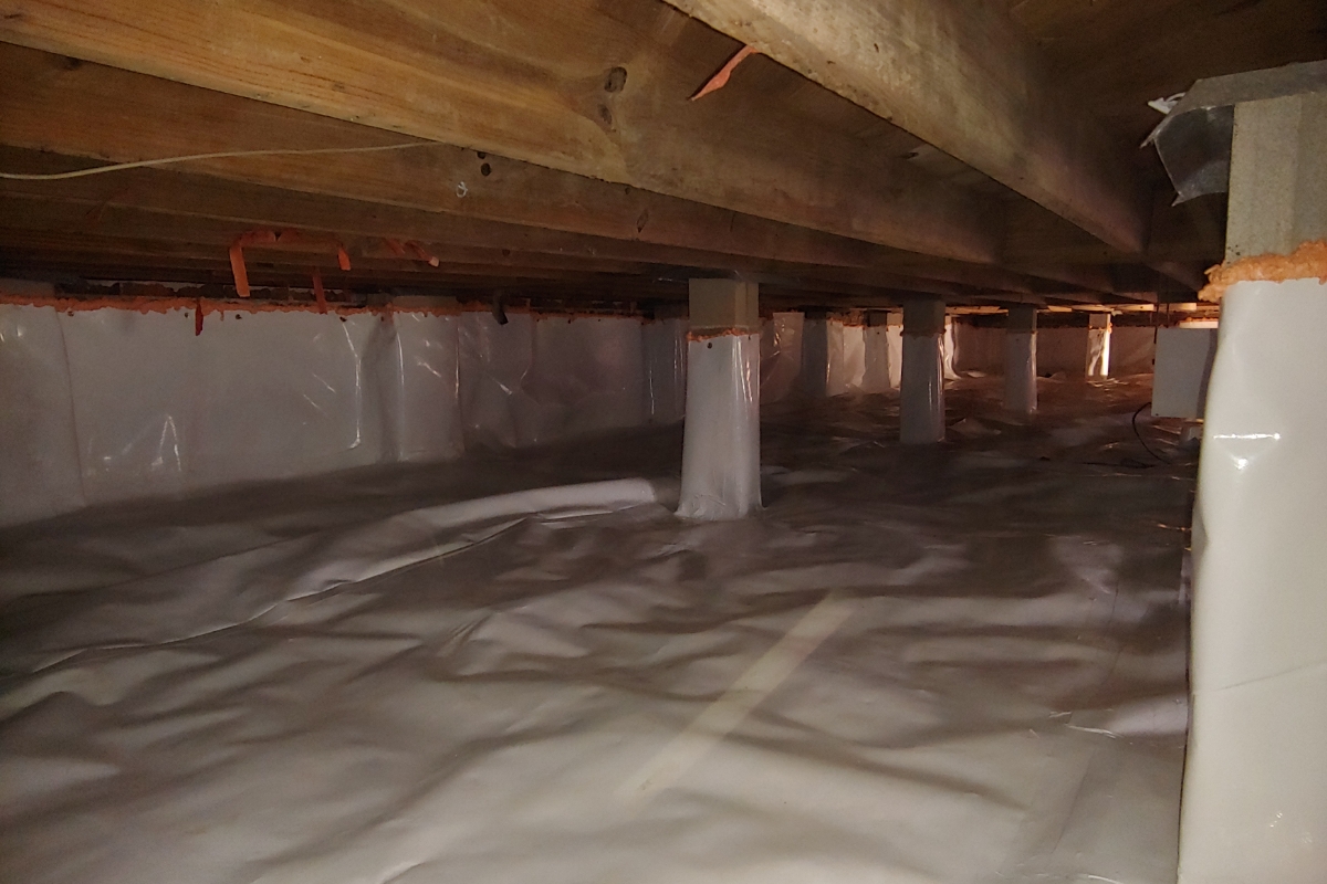 Crawlspace Insulation vs. Crawl Space Encapsulation - MDH Foundation Repair